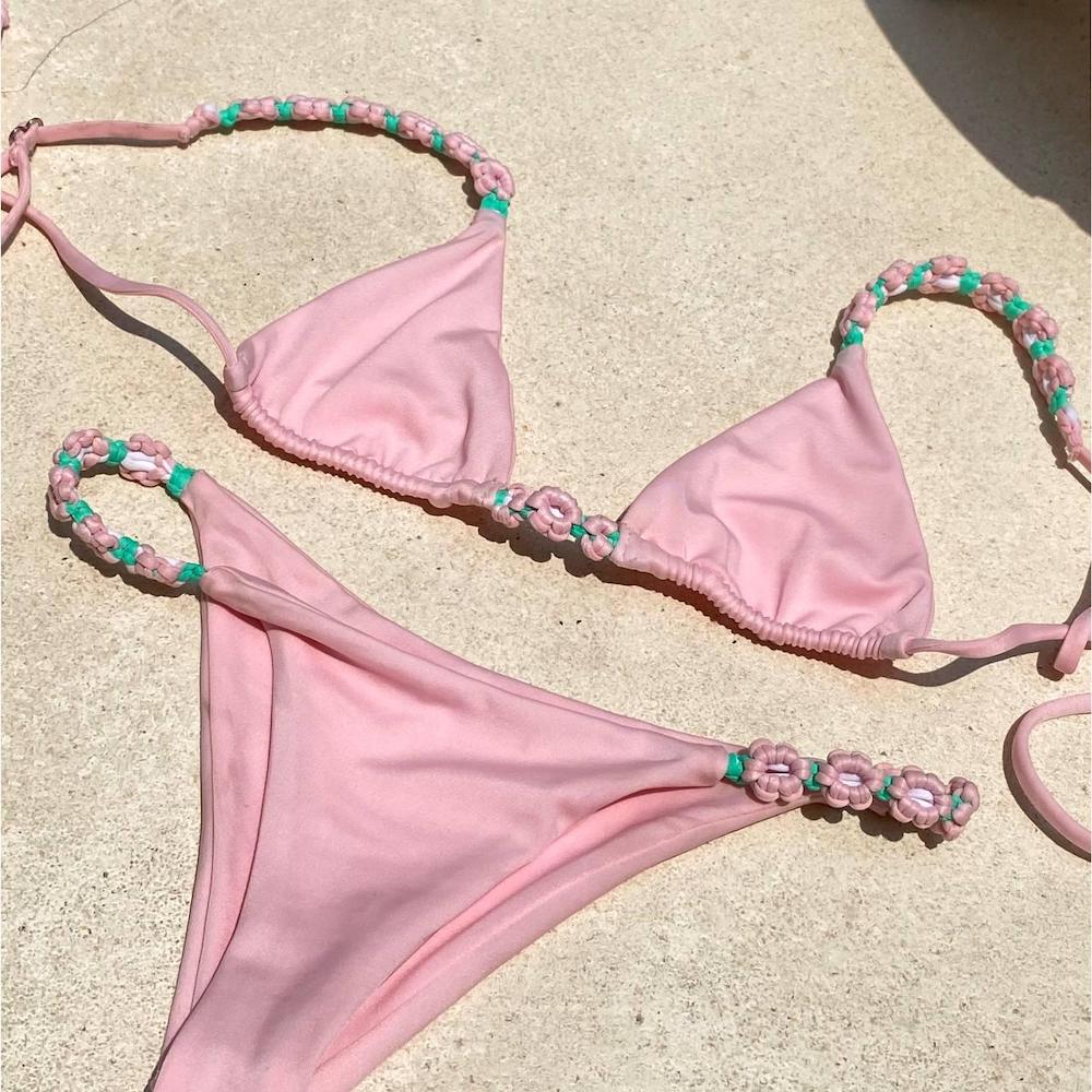 Buttercup Bikini – Andi Bagus
