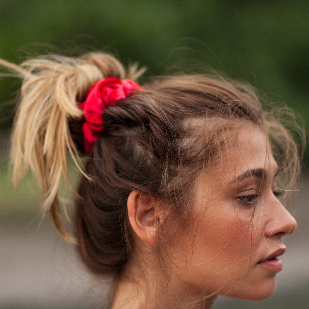 Dangerous Scrunchie – Andi Bagus