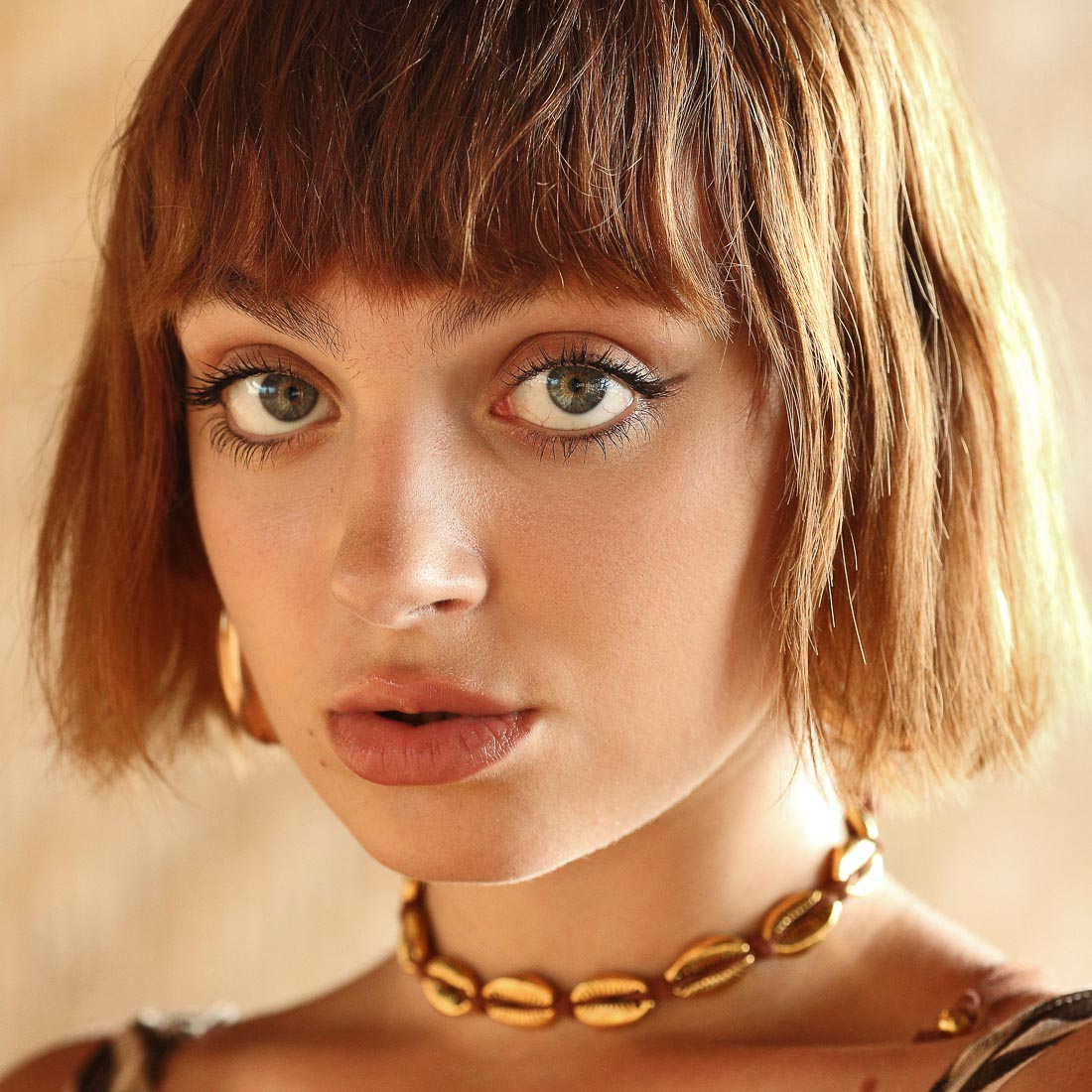 Metallic Shell Nara Neckpiece – Andi Bagus